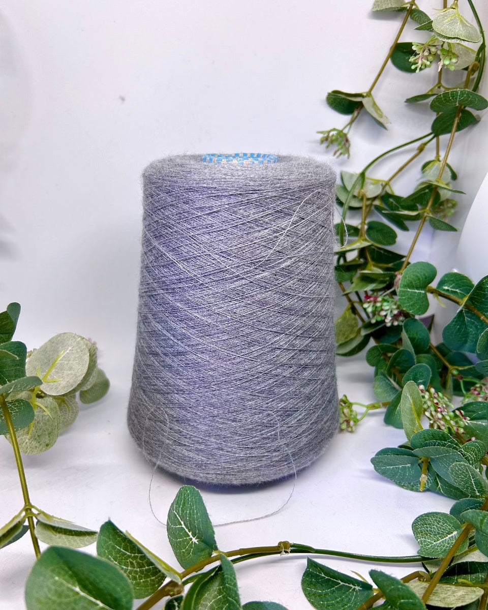Cariaggi Soffio 100% cashmere 2/60 lilac fog | Italian Stock Yarn Cone ...